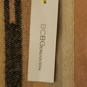 BCBGeneration | Accessories | Nwt Bcbgeneration Womens Scarf | Poshmark